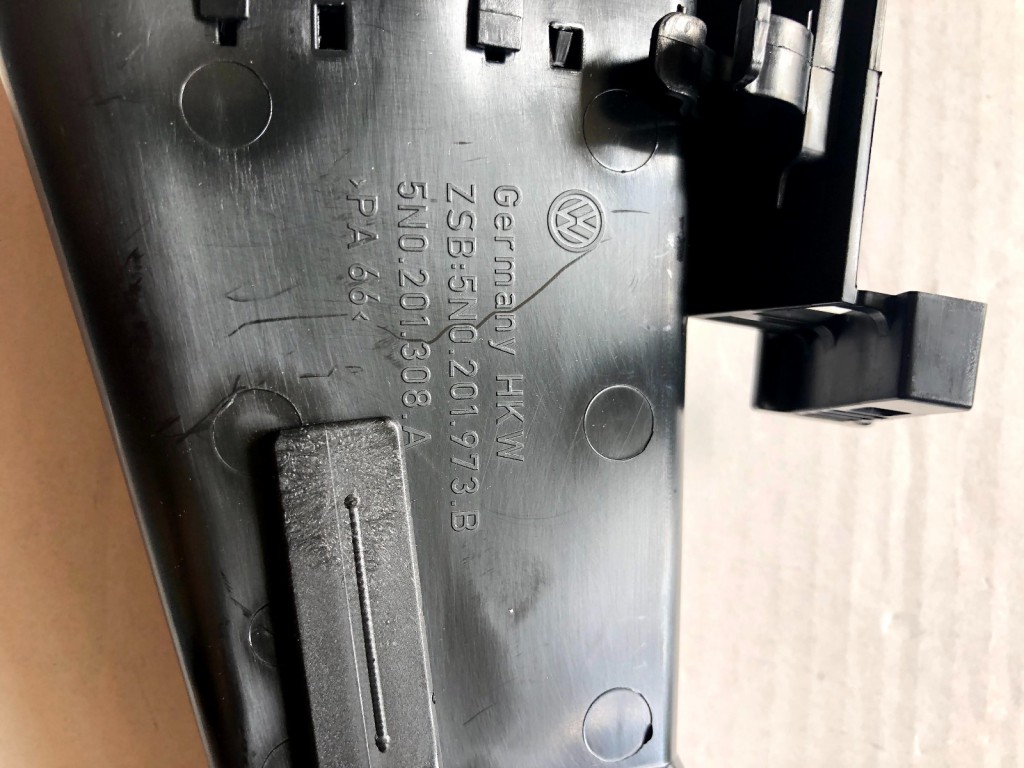 Genuine Audi VW Cover 5N0201973B